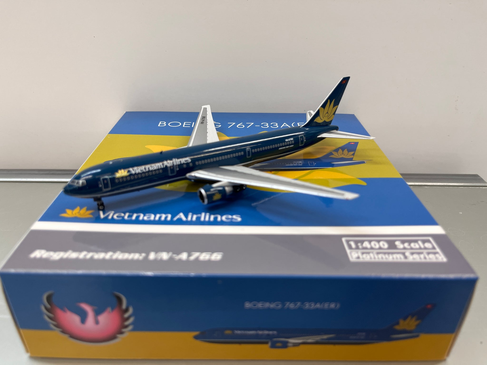 Vietnam Airlines B767-300ER VN-A766 Phoenix 1:400 – Diecastbird Plane ...